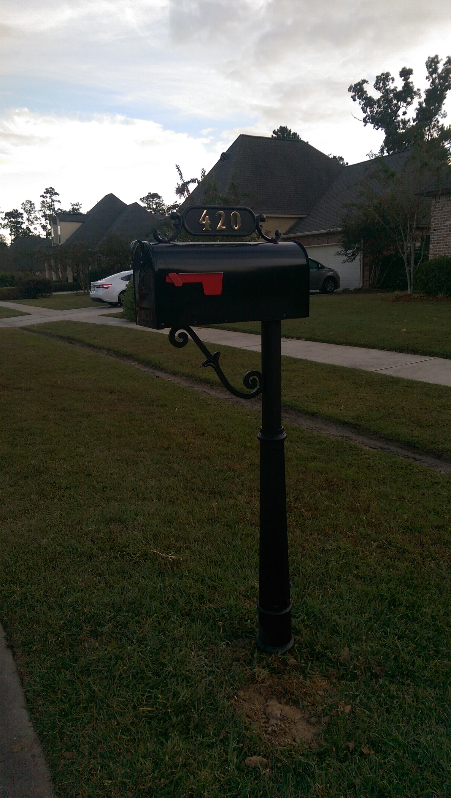 Before and After | Magnificent Mailboxes & Signs, LLC