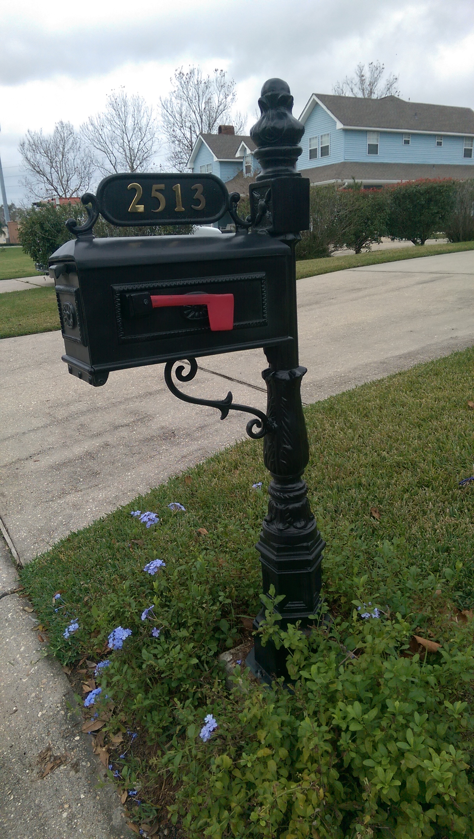 Before and After | Magnificent Mailboxes & Signs, LLC